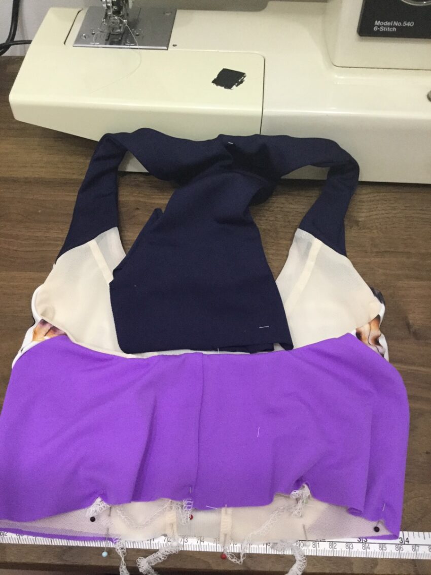 A surprisingly supportive sports bra pattern – FehrTrade