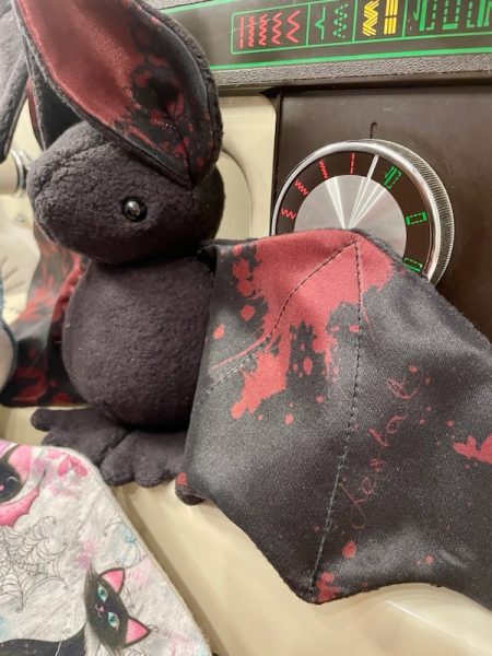 Many vampire bat gifts – FehrTrade